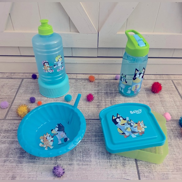 Disney | Kitchen | New Bluey Bottles Bowl And Sandwich Box Dinnerware ...